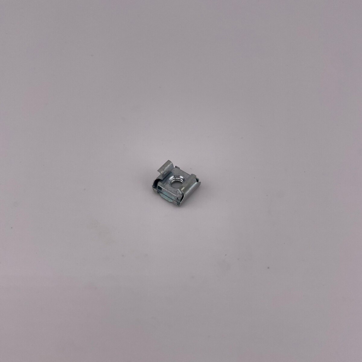 M4 Cage Nut T424 (For Aurelia Wave Panel) (For Machine)